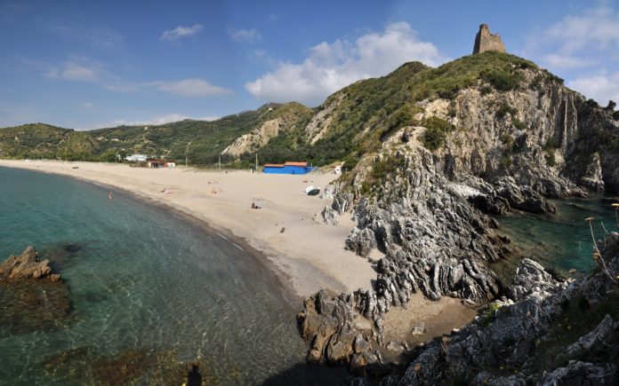 Fase 2, mare ad Ascea: ecco 30 mila pass per circolare - Giornale del ...