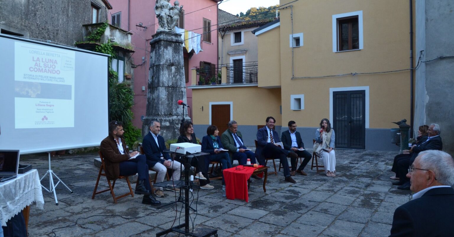 Partito il ciclo di eventi per “La Luna al Suo Comando” di Lorella Beretta | Giornale del Cilento