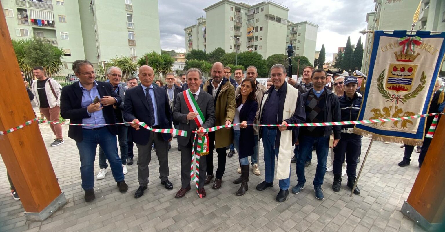 Eboli, inaugurato il polo dell’Infanzia Cosimo Longobardi | Giornale ...
