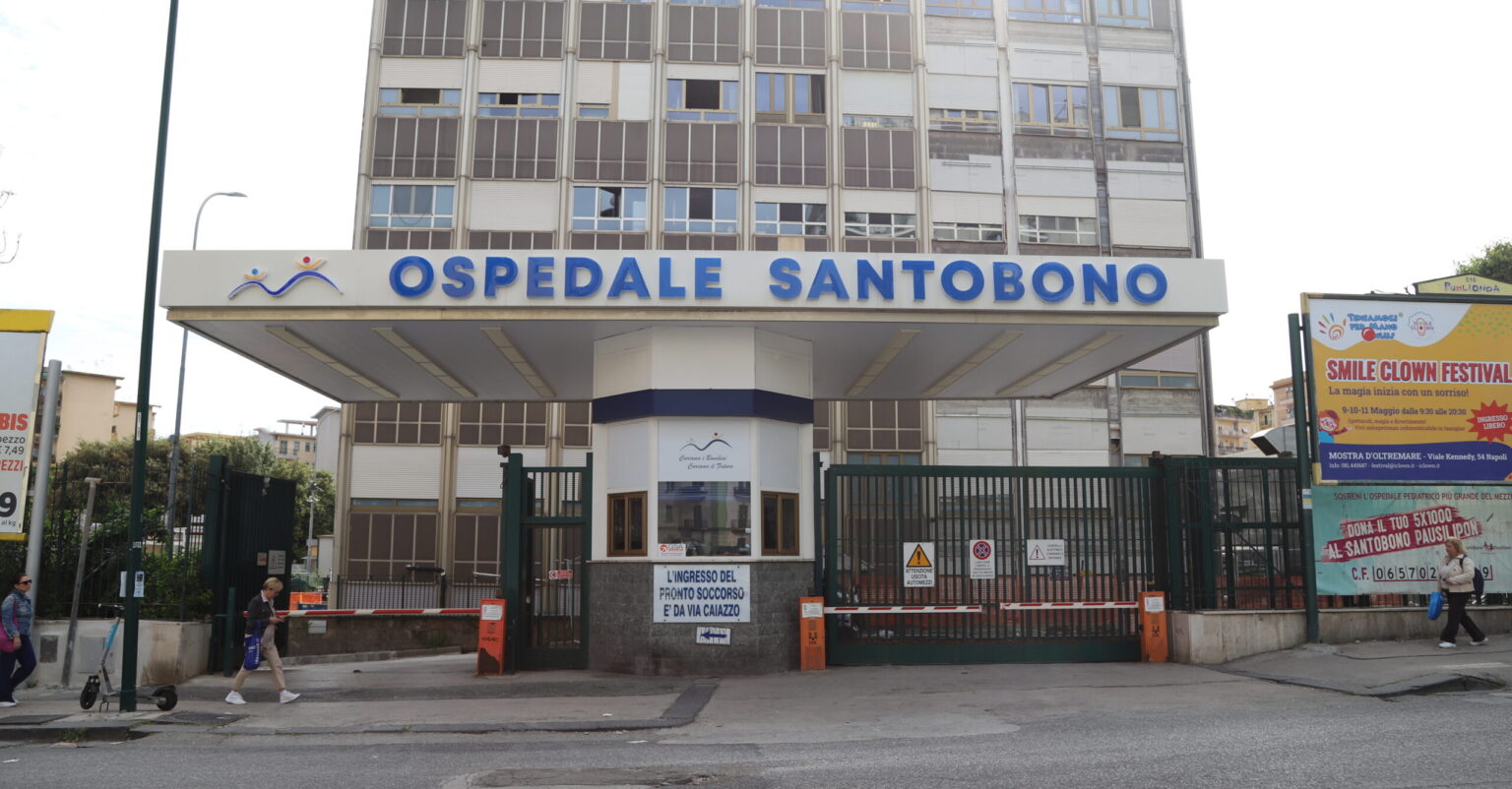 Bimba si ferisce al micronido: amputata una falange. Indagini in corso ...