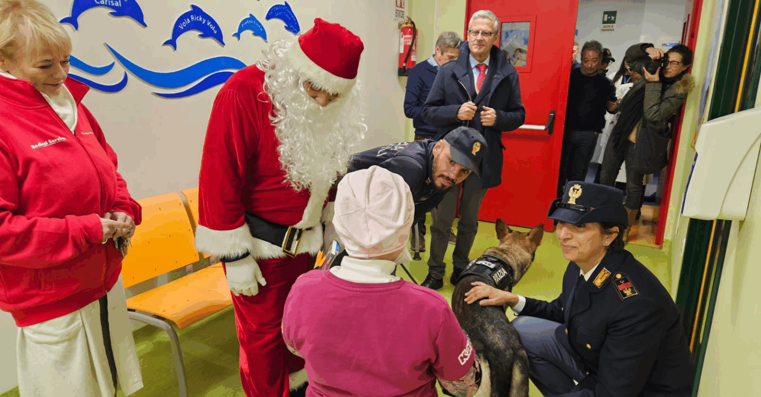 Polizia di Stato in visita ai reparti pediatrici del “Ruggi” | Giornale del Cilento